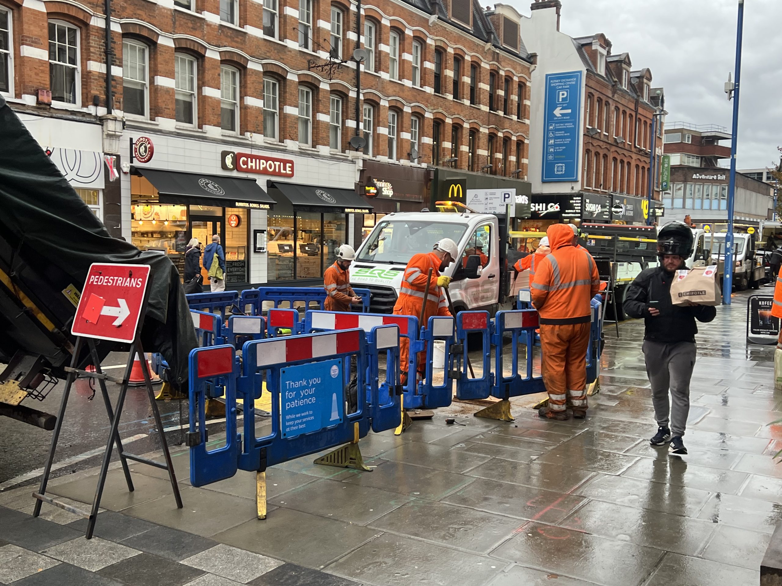 Roadworks clear as Putney prepares to test new traffic light system ...