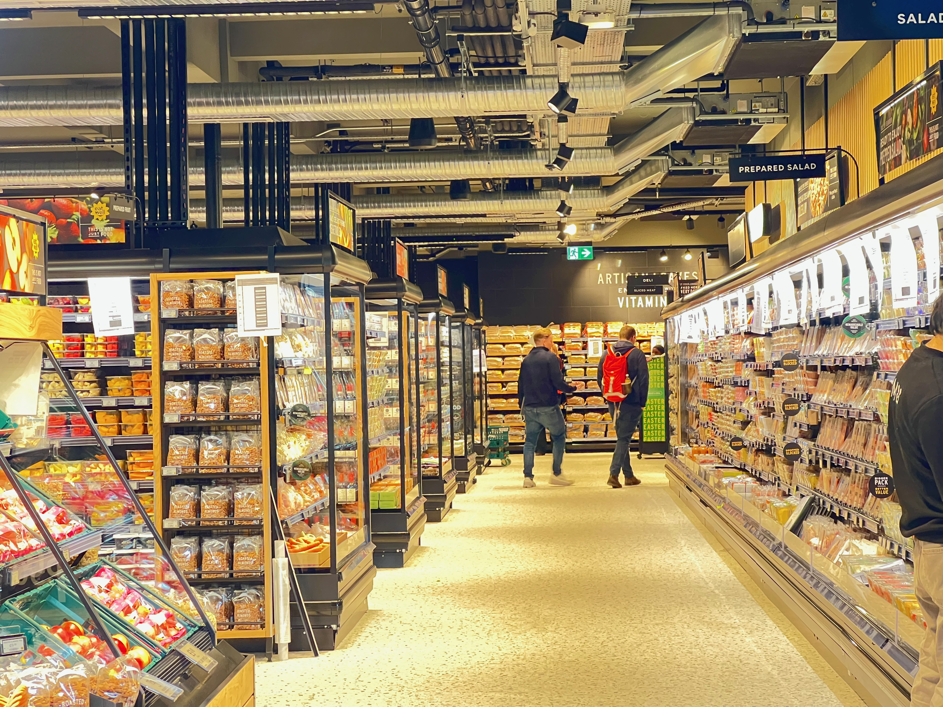 The wait is over: M&S returns to Putney High Street today - Putney.news