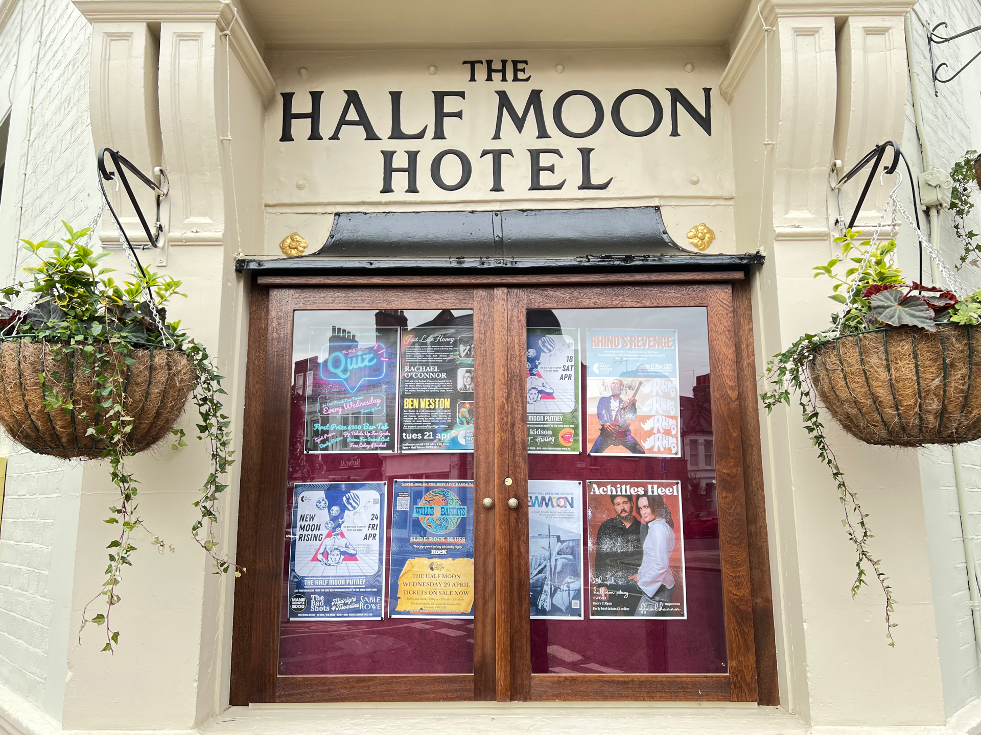 Half Moon rejects MP’s demand to cancel Tom Meighan gig - Putney.news